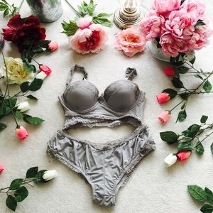 Anthropologie | Intimates & Sleepwear | Anthropologie Bra Set | Poshmark